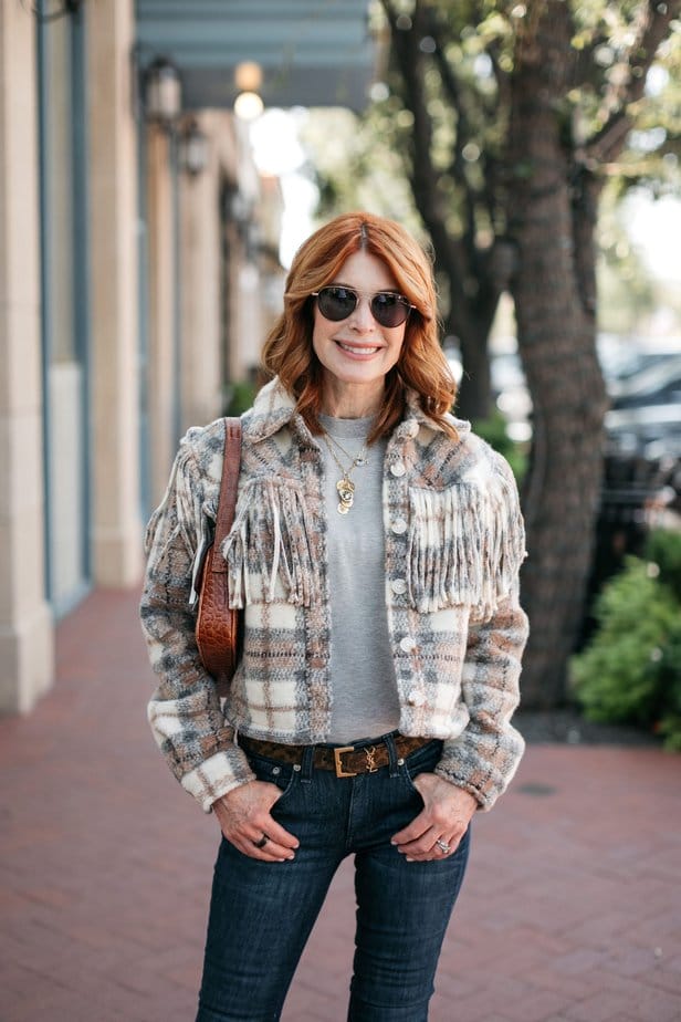 THE CUTEST FRINGE SHACKET - The Middle Page